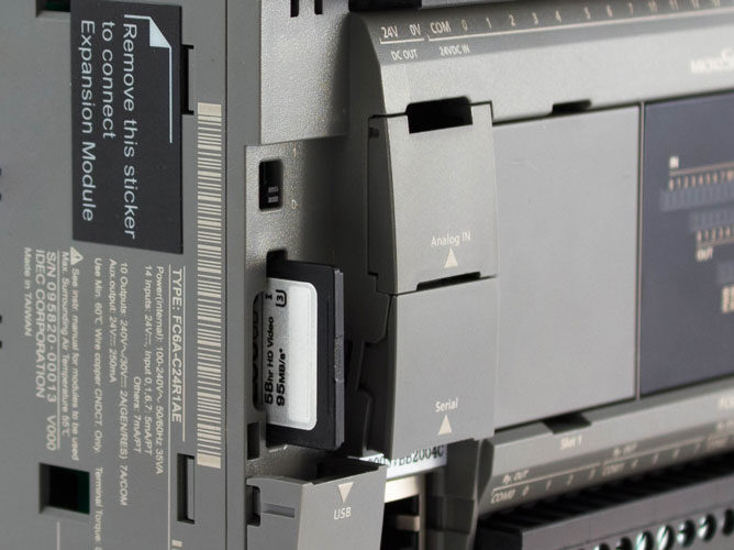 FC6A Series MicroSmart All in One